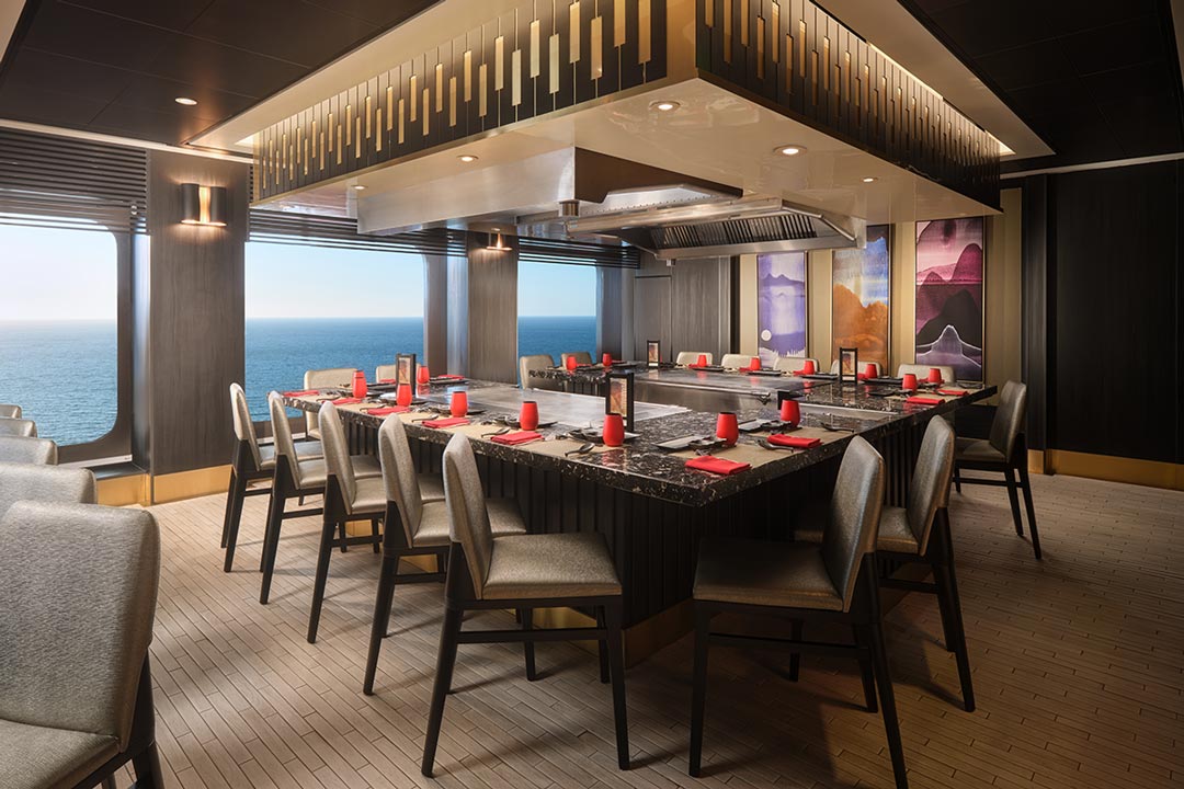 Norwegian Spirit Dining | Cruise with Points