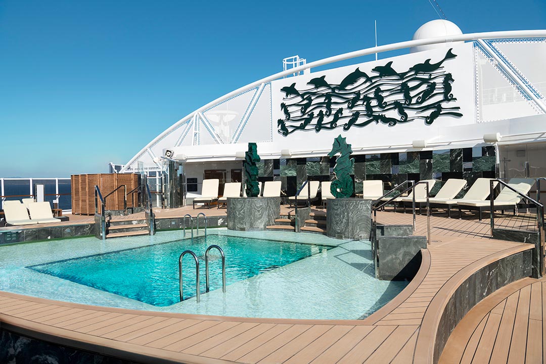 MSC Seaside Entertainment | Cruise with Points